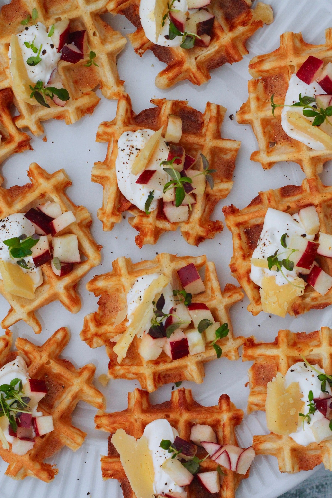 Ostevafler med cremefraiche - alternative blinis til forret