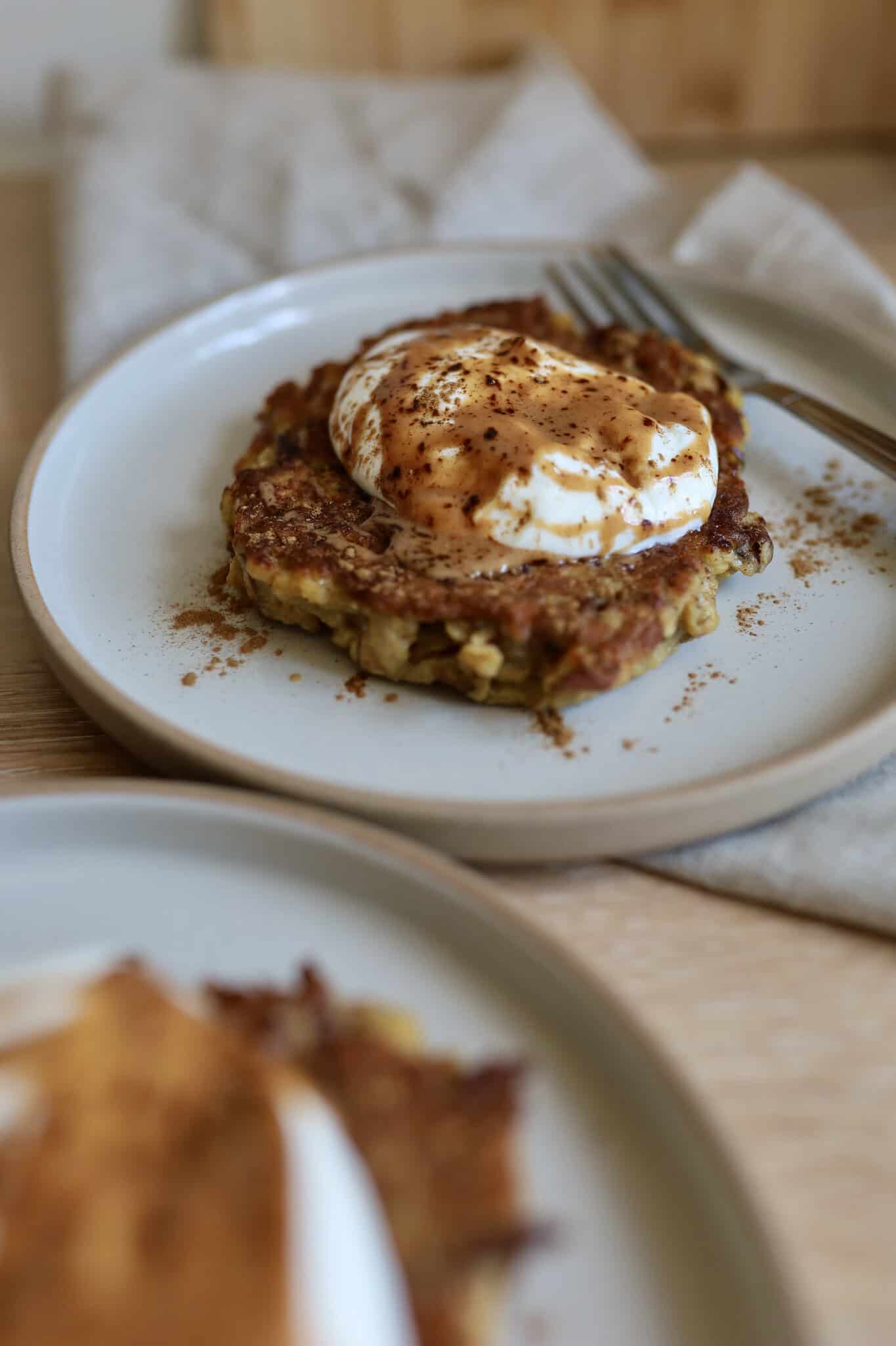 Æble røsti pandekager - sunde, tykke morgenmadspandekager